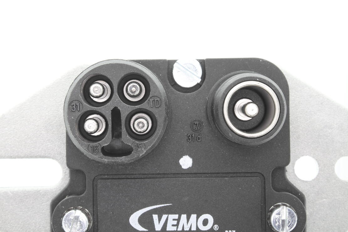 VEMO Switch Unit, ignition system V30-70-0003 for BMW, Mercedes-Benz ...